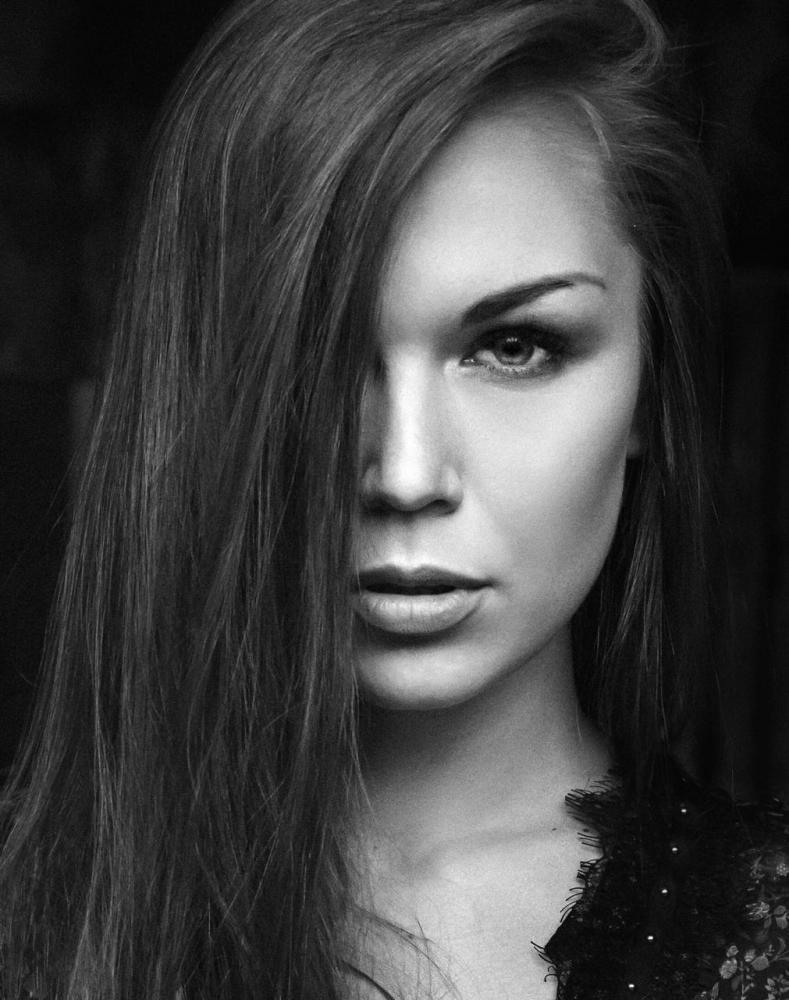 Fotoportale.it - ANNA GRAZIA Modella di Roma
